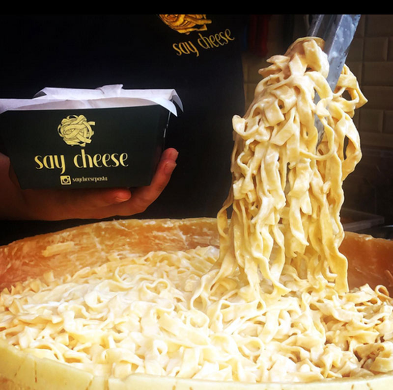 Türkiye’de Parmesan Tekerinde Makarna Yapan Restoranlar - Harbi Yiyorum